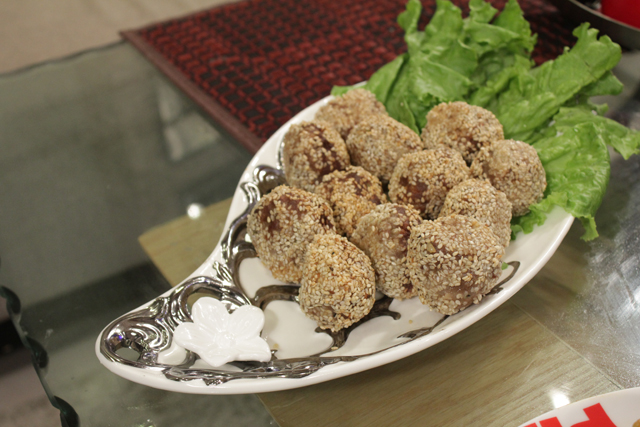 Sesame Beef Balls Recipe By Gulzar Hussain - Cook with Hamariweb.com